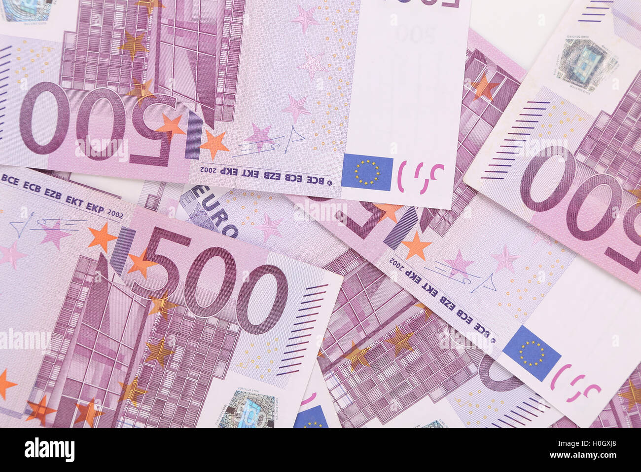 Five hundred euro banknotes Stock Photo - Alamy
