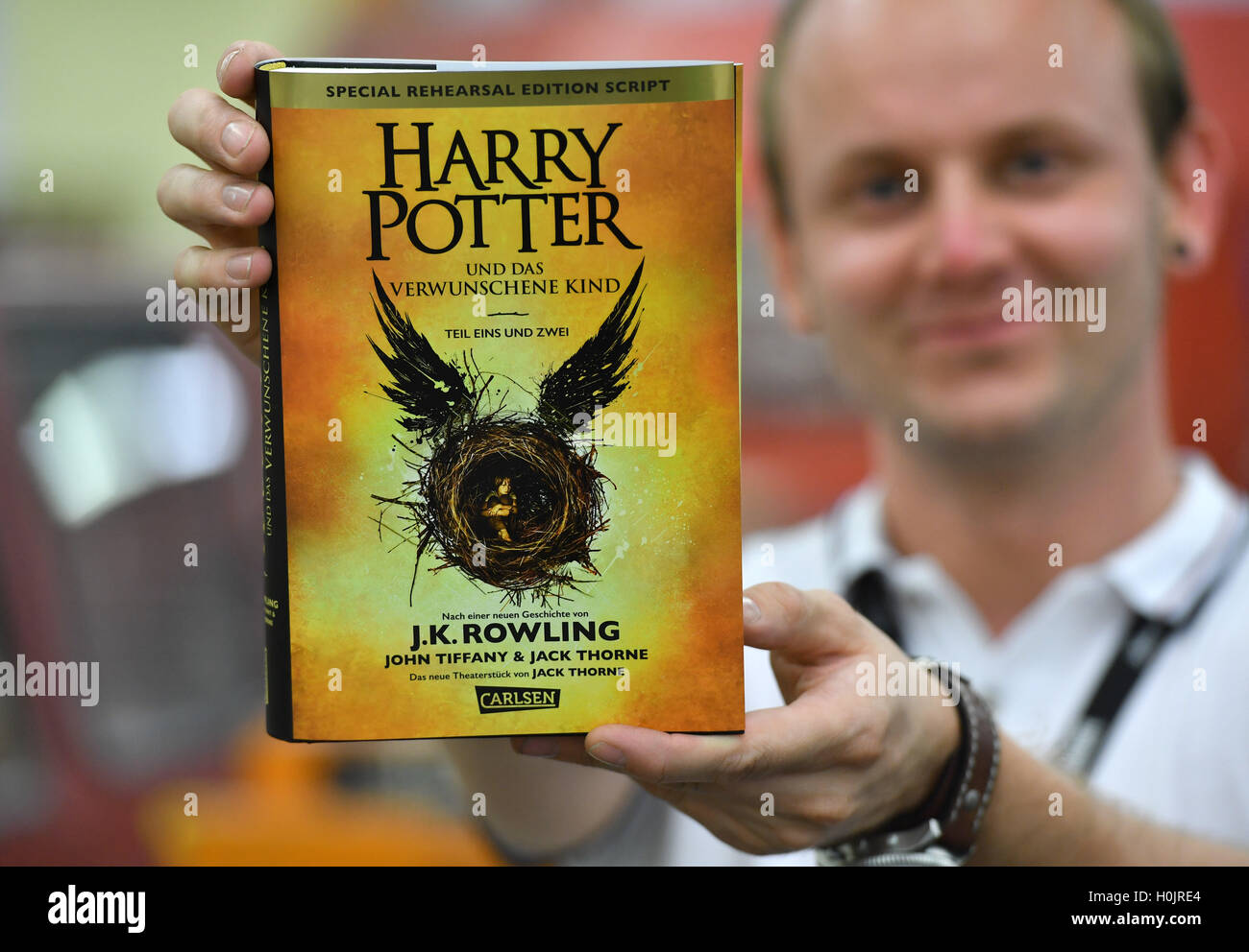 Poessneck, Germany. 12th Sep, 2016. Shift superviser Christian Locher ...