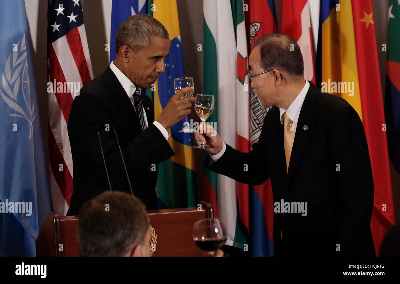 Presidential toasts hi-res stock photography and images - Alamy