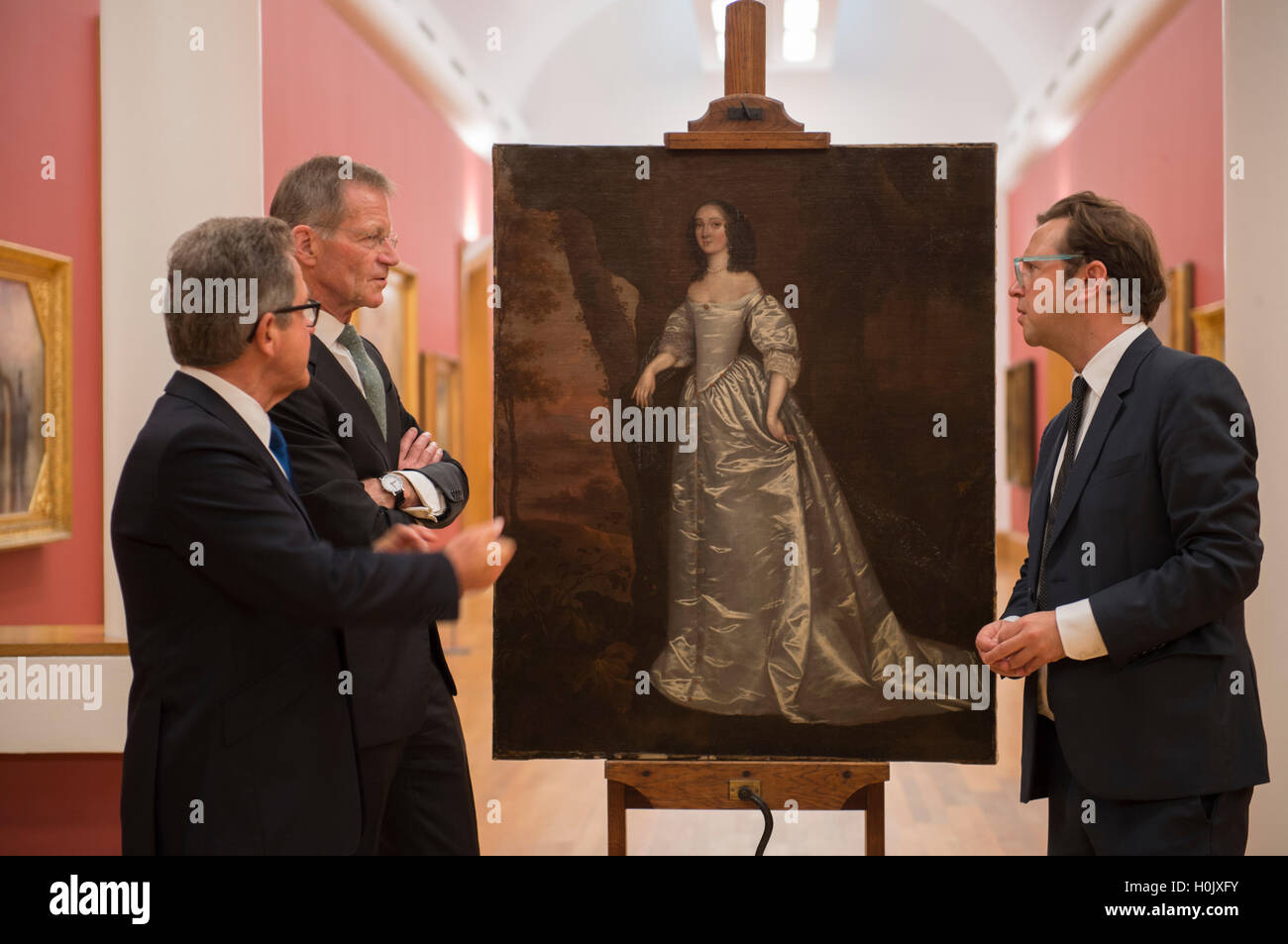 Lady tate hi-res stock photography and images - Alamy