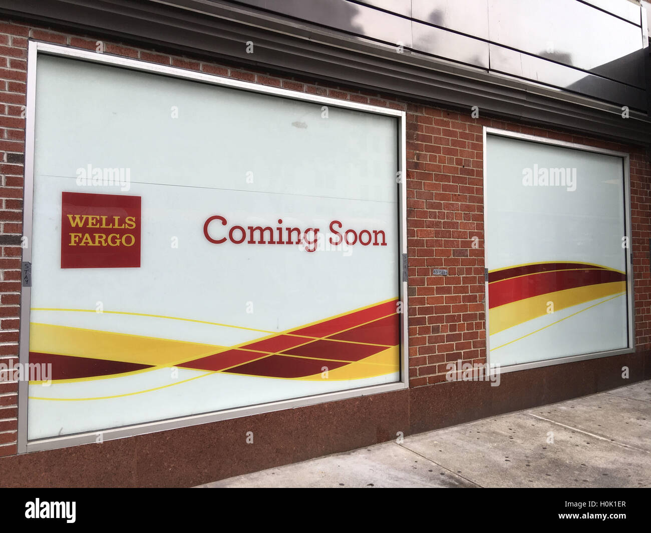 New York, New York, USA. 21st Sep, 2016. Wells Fargo © John Marshall ...