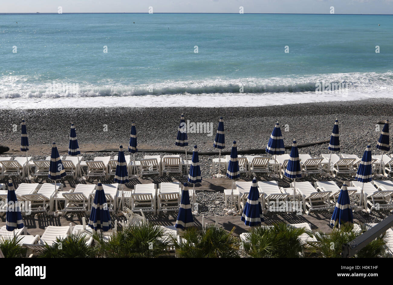 Nice, France. 14th Sep, 2016. A private beach on the beach promenade ...