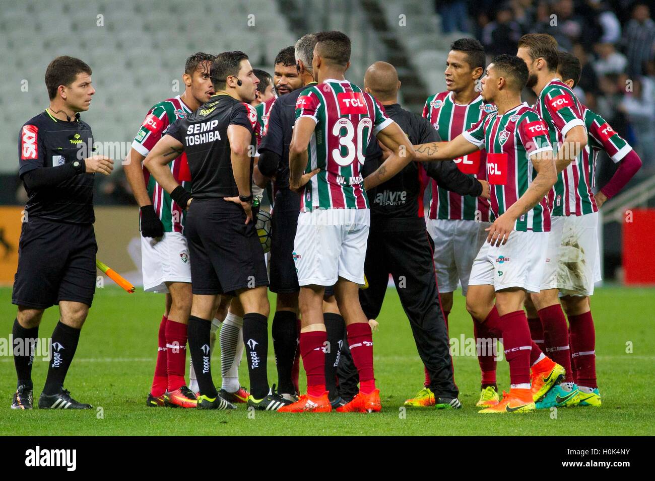 SÃO PAULO, SP - 21.09.2016: CORINTHIANS X FLUMINENSE - Team Fluminense ...