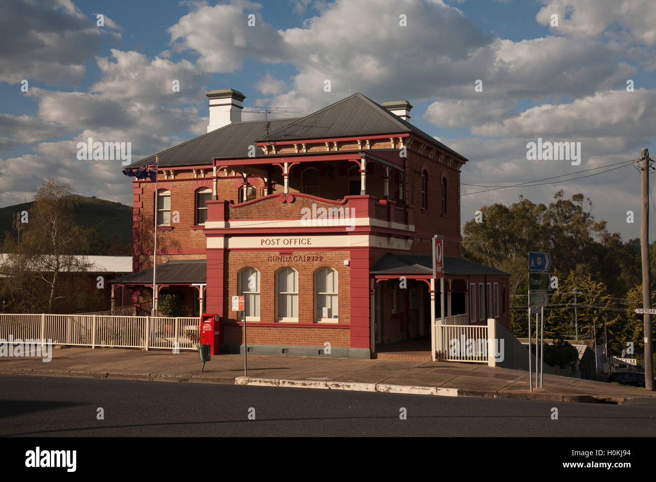 Gundagai street new south wales hi-res stock photography and images - Alamy