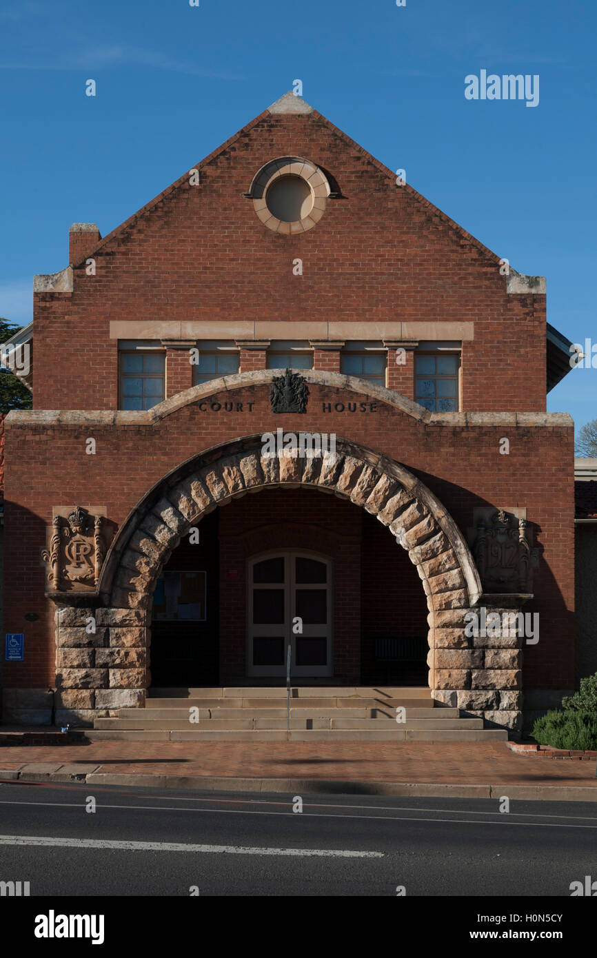 Late Victorian-style stone and brick built Wellington courthouse (1912 ...