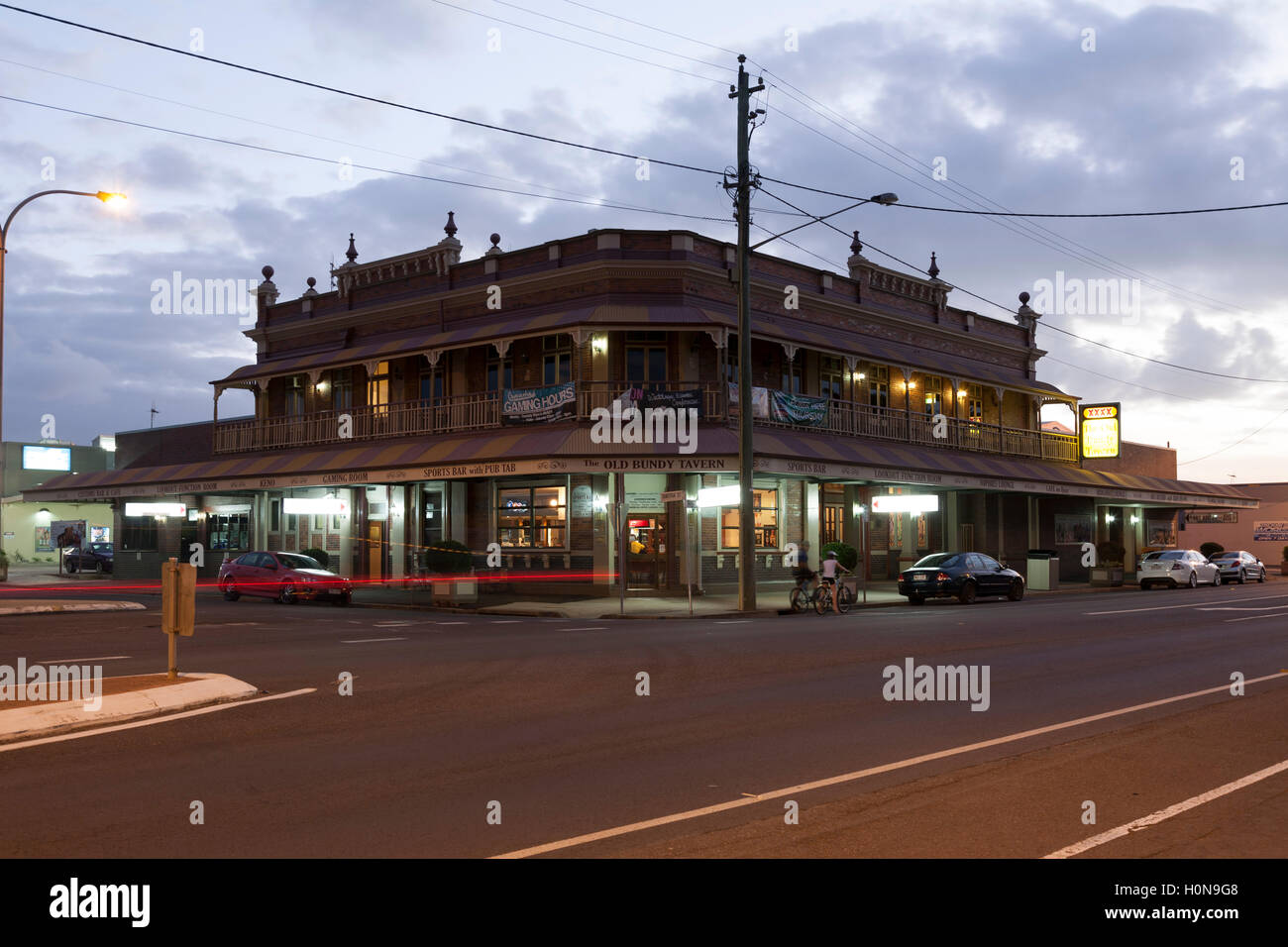 Sunset over the Old Bundy hotel one of Bundaberg's most historic hotels ...