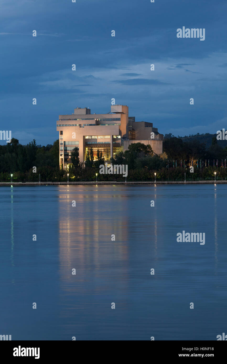 The High Court of Australia building is an outstanding example of late ...