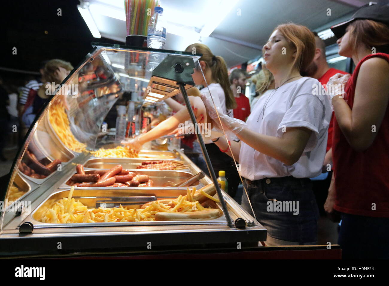 Fast food counter hi-res stock photography and images - Alamy