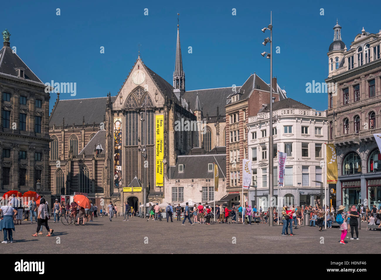 Mix of historical and traditional buildings seen in popular Dam Square ...