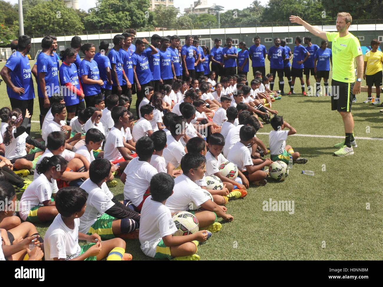 Jeremy weeks hi-res stock photography and images - Alamy