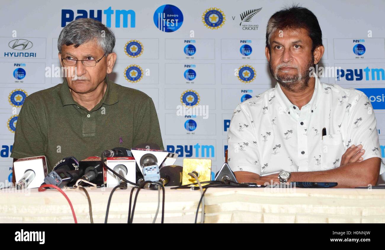 Indian cricket team selectors hi-res stock photography and images - Alamy