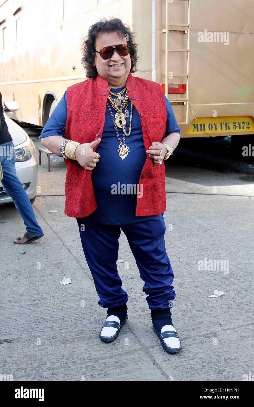 Bappi Lahiri Indian singer music composer on location shoot of upcoming ...