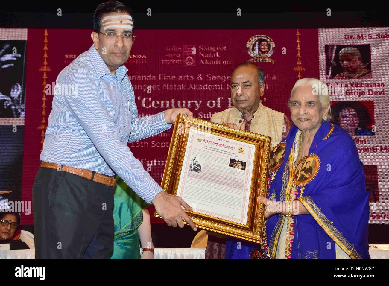 Indian classical singer of the Seniya and Banaras gharana Girija Devi ...