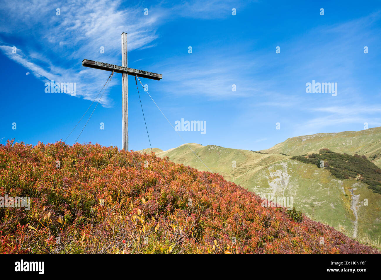 Peace cross hi-res stock photography and images - Alamy