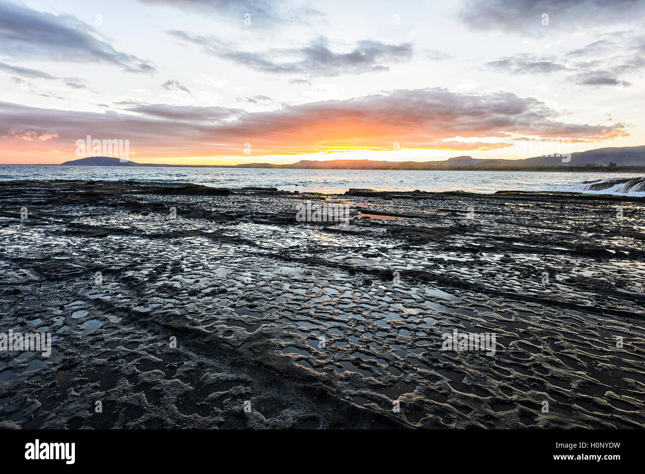 Gerroa headland hi-res stock photography and images - Alamy