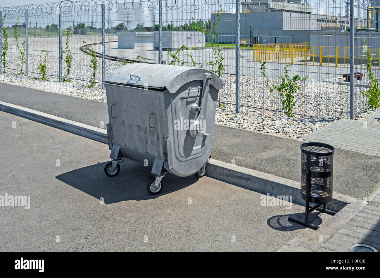 Residual Waste Stock Photos & Residual Waste Stock Images - Alamy