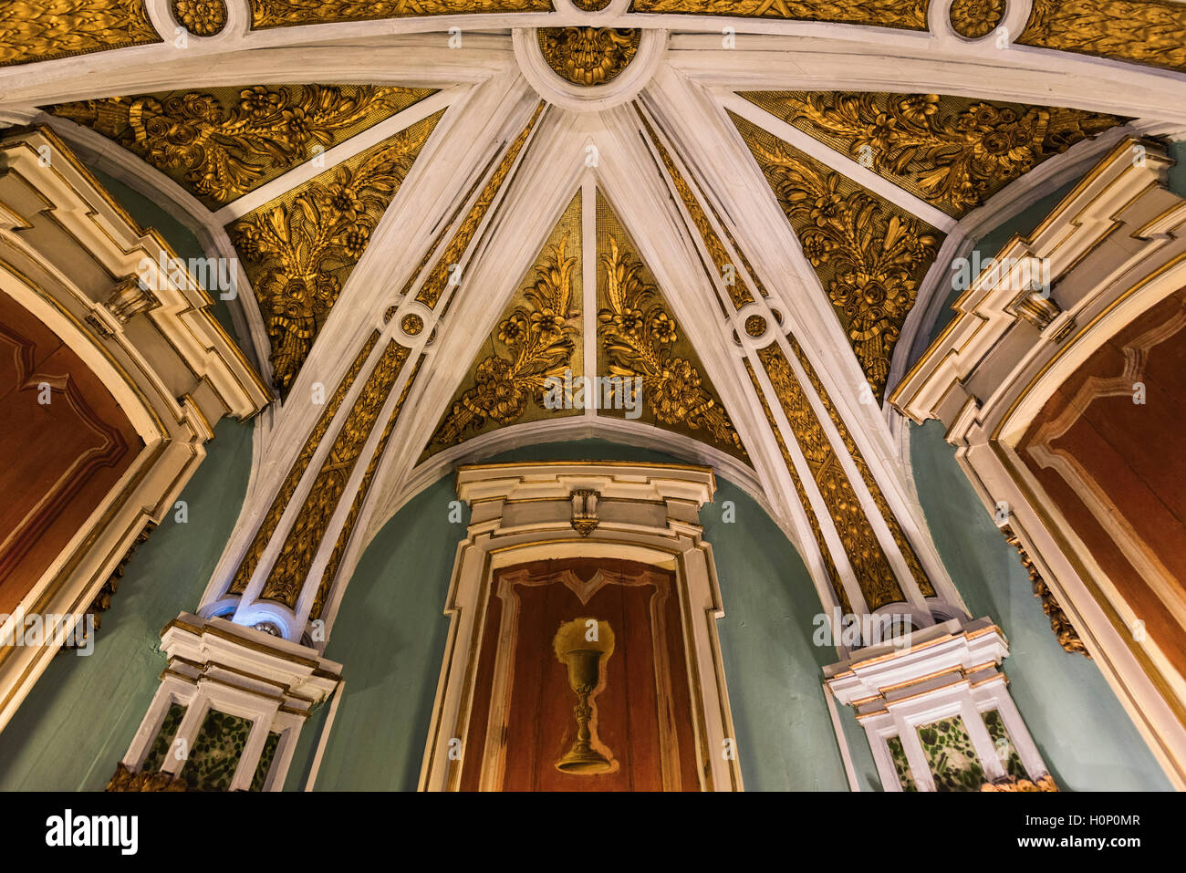 Ceiling of the sao francisco church hi-res stock photography and images ...