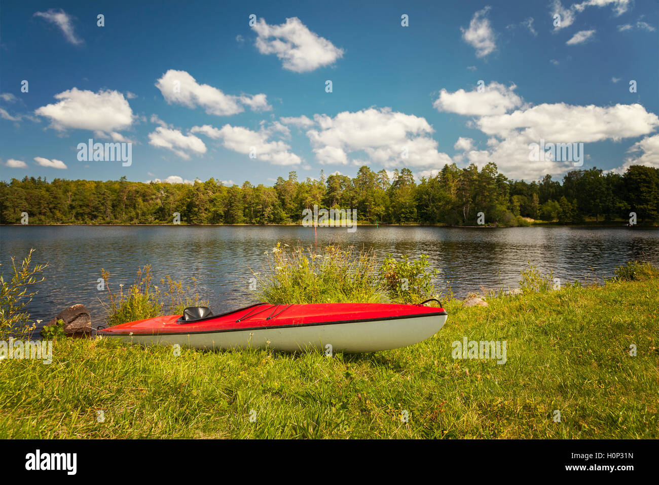 Empty canoe hi-res stock photography and images - Alamy