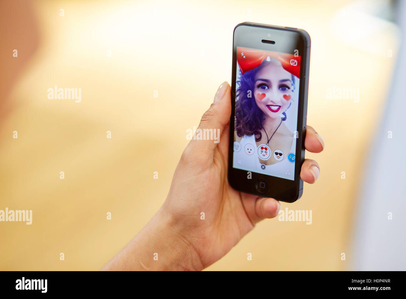 Snapchat High Resolution Stock Photography and Images - Alamy