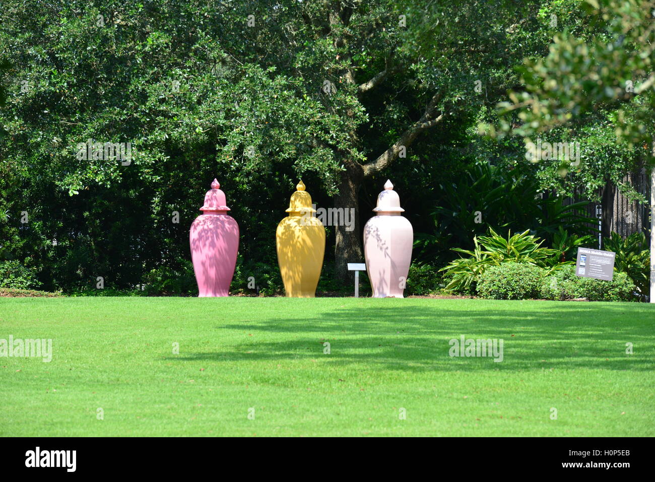 Statues at a park in Texas Stock Photo - Alamy