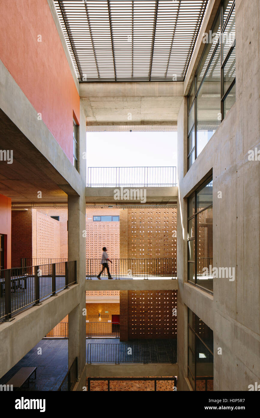 Multi level crossing hi-res stock photography and images - Alamy