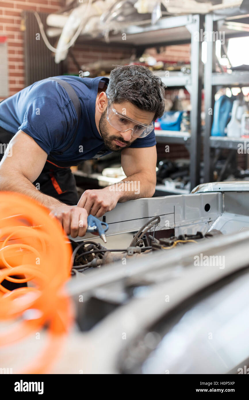 Car auto mechanic hi-res stock photography and images - Alamy
