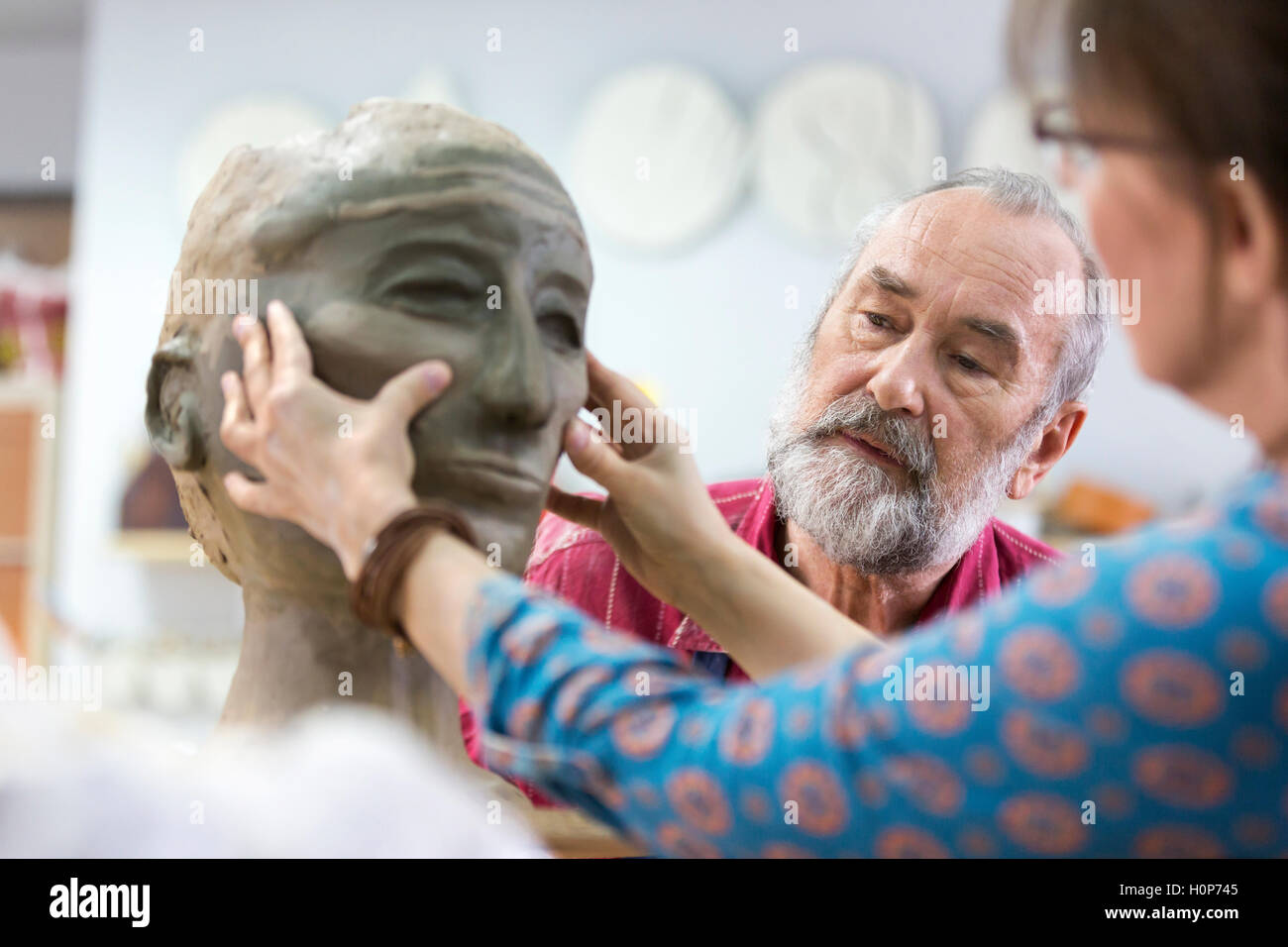 Pottery face hi-res stock photography and images - Alamy