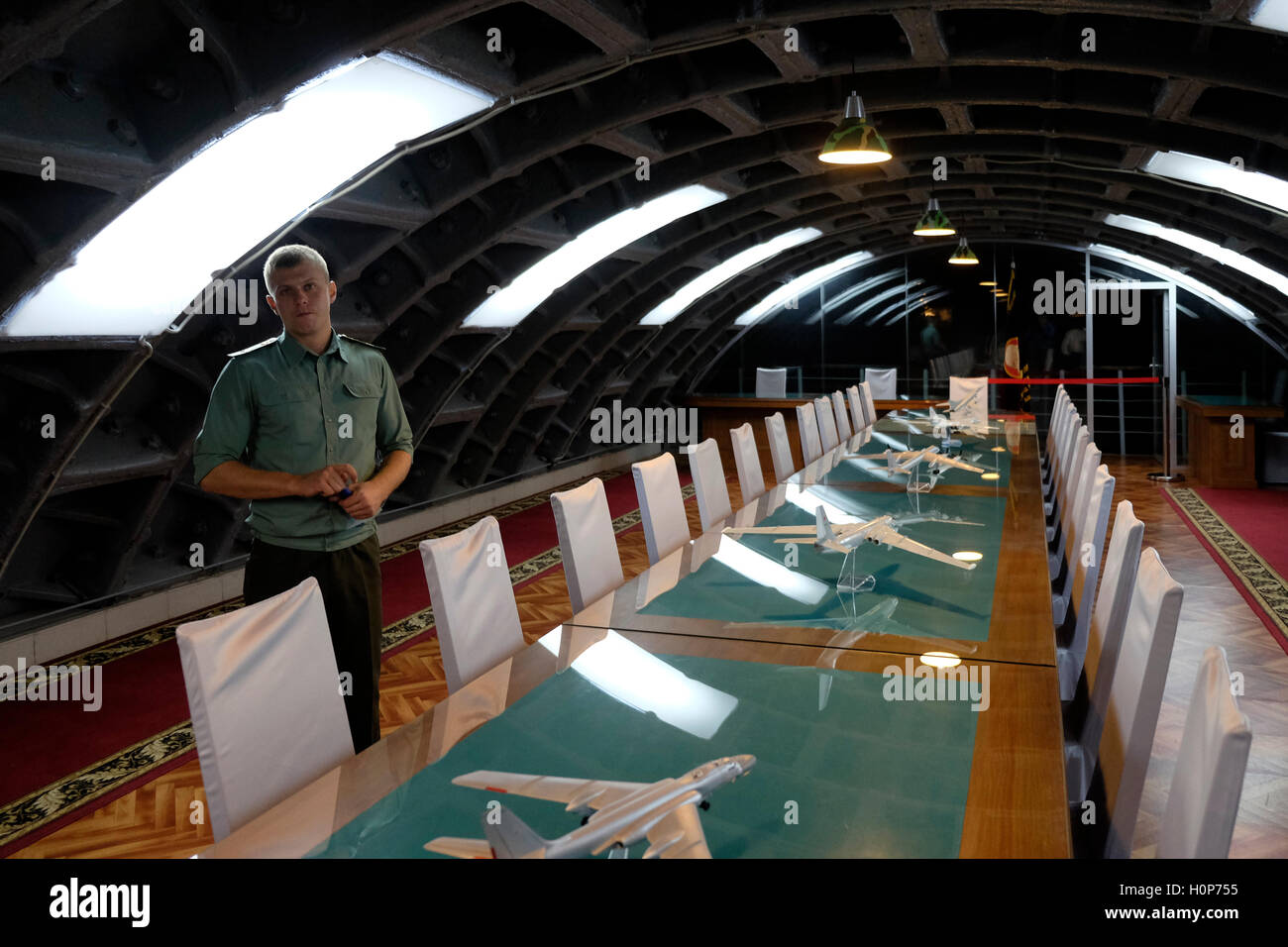 Uniformed russian guide command chamber hi-res stock photography and ...