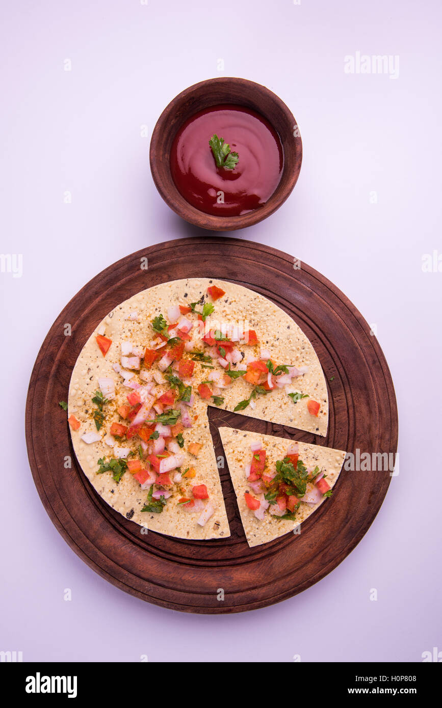 masala papad , indian vegetarian crispy food or starter Stock Photo - Alamy