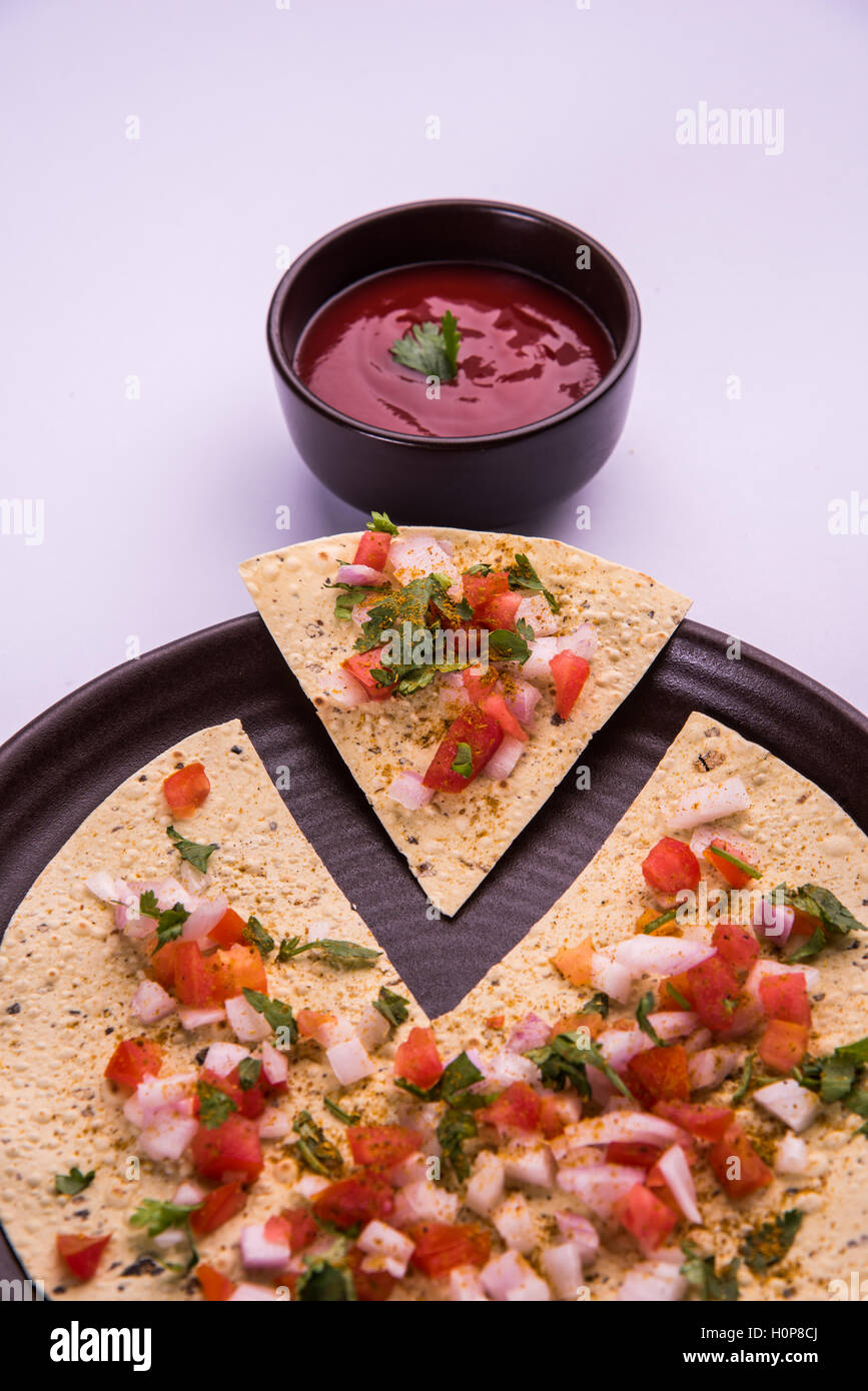 masala papad , indian vegetarian crispy food or starter Stock Photo - Alamy