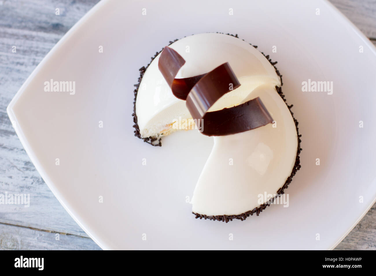 Biscuit sphere hi-res stock photography and images - Alamy