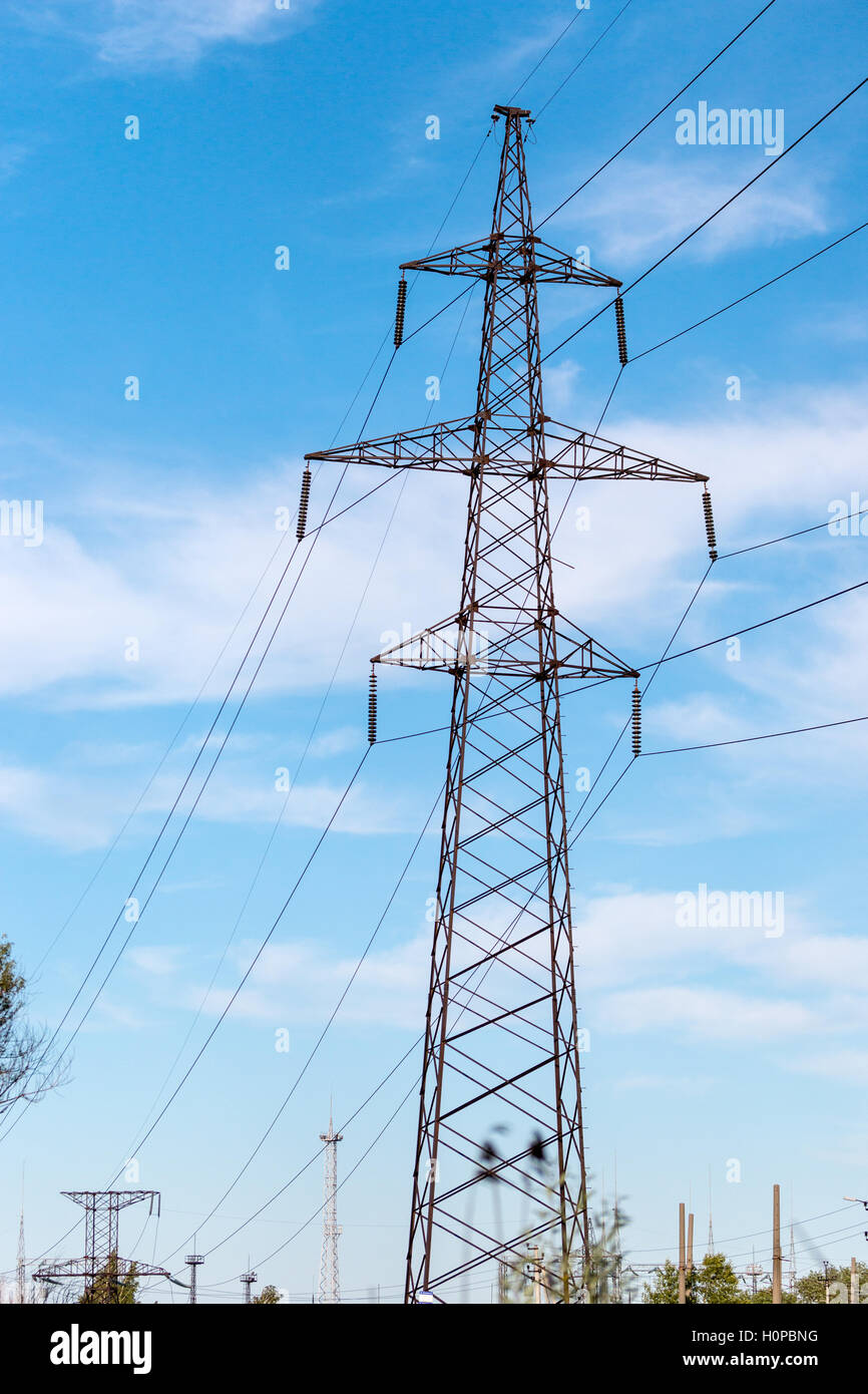 metal Bearing high voltage power line holds a wires Stock Photo - Alamy