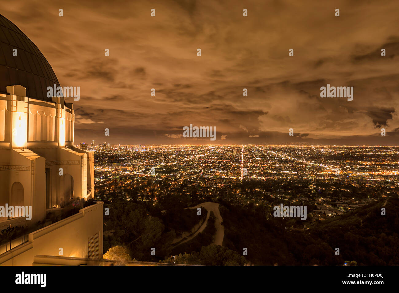 Los angeles griffith observatory hi-res stock photography and images ...