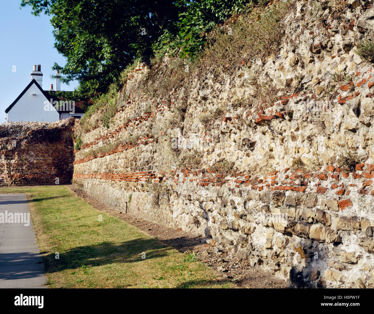 Roman wall colchester hi-res stock photography and images - Alamy