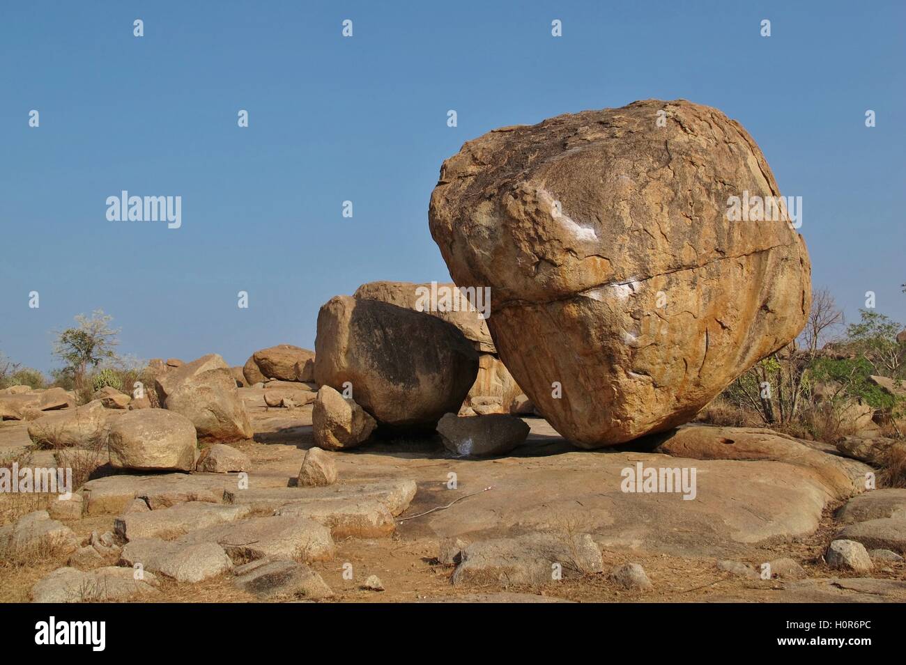 Big granite boulder in Hampi, India. Popular rock for bouldering Stock ...