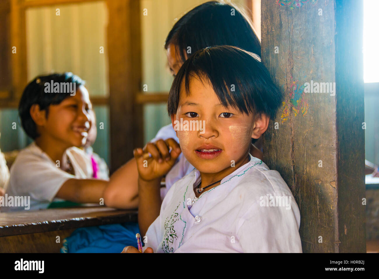Shan state student hi-res stock photography and images - Alamy