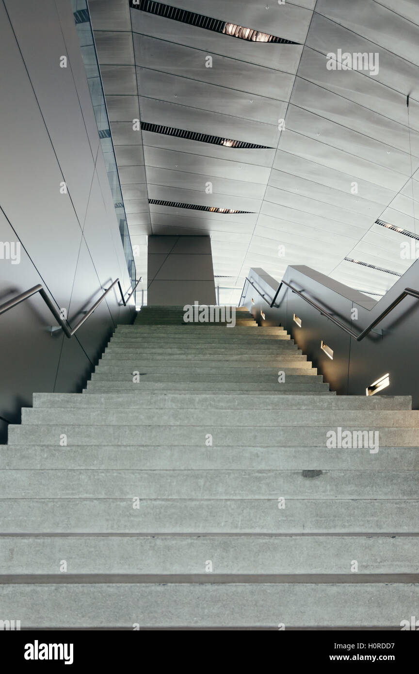 Modern cement staircase hi-res stock photography and images - Alamy