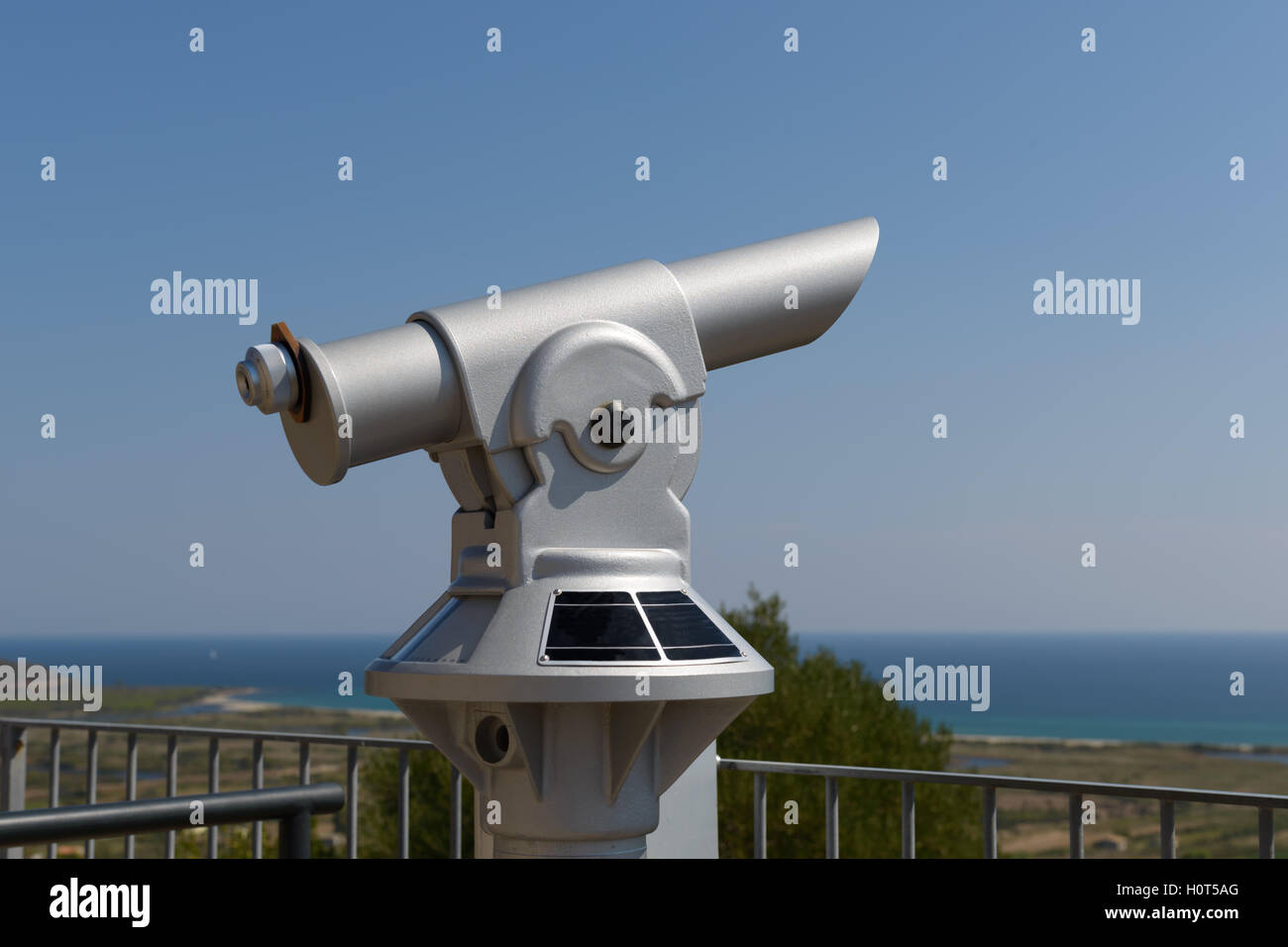 Telescope for panoramic views, token for tourist use Stock Photo - Alamy
