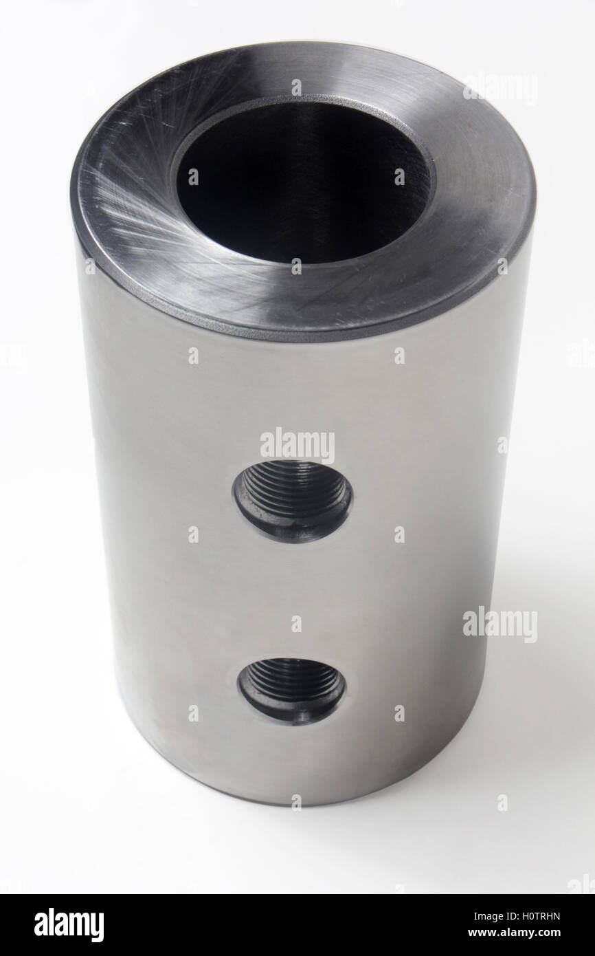 Cylinder liner hi-res stock photography and images - Alamy