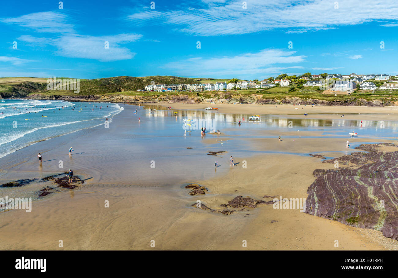 Polzeath hi-res stock photography and images - Alamy