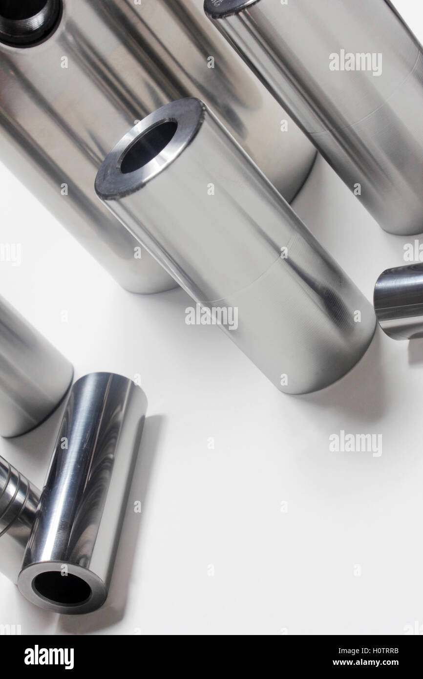 Cylinder liner hi-res stock photography and images - Alamy