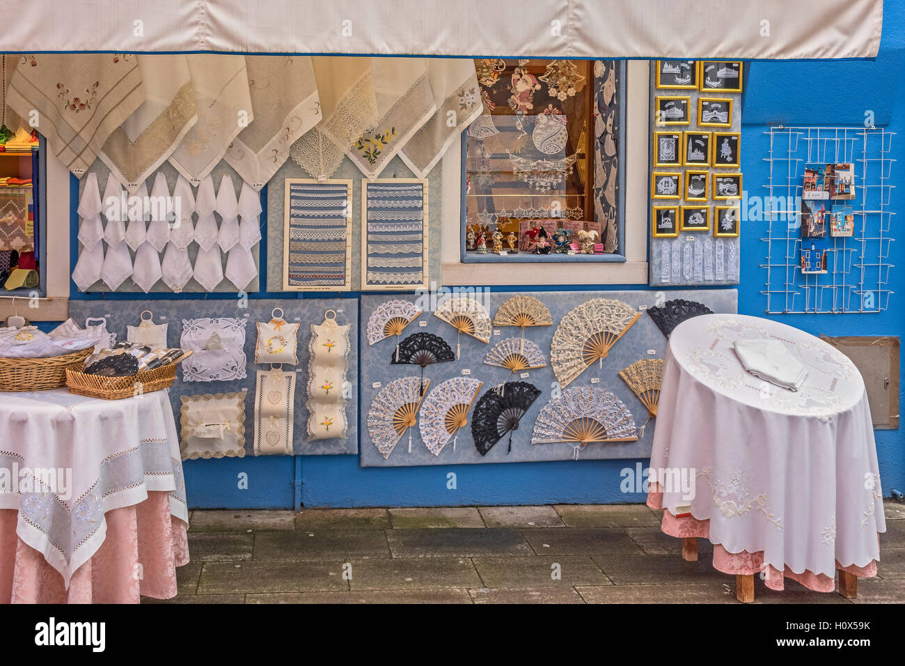 Lace of burano hi-res stock photography and images - Alamy