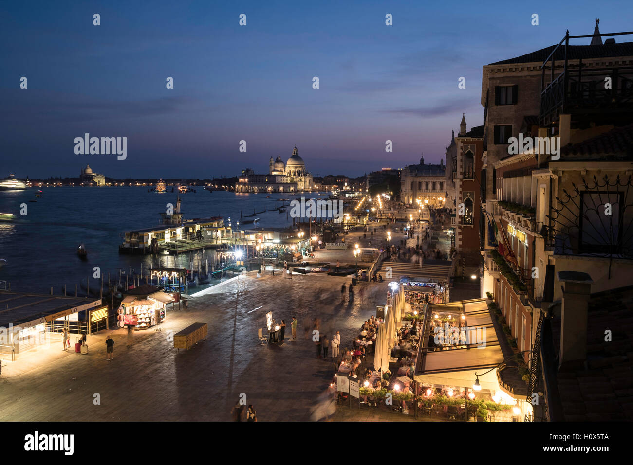 Molo Riva looking towards Bacino di San Marco towards Grand Canal ...