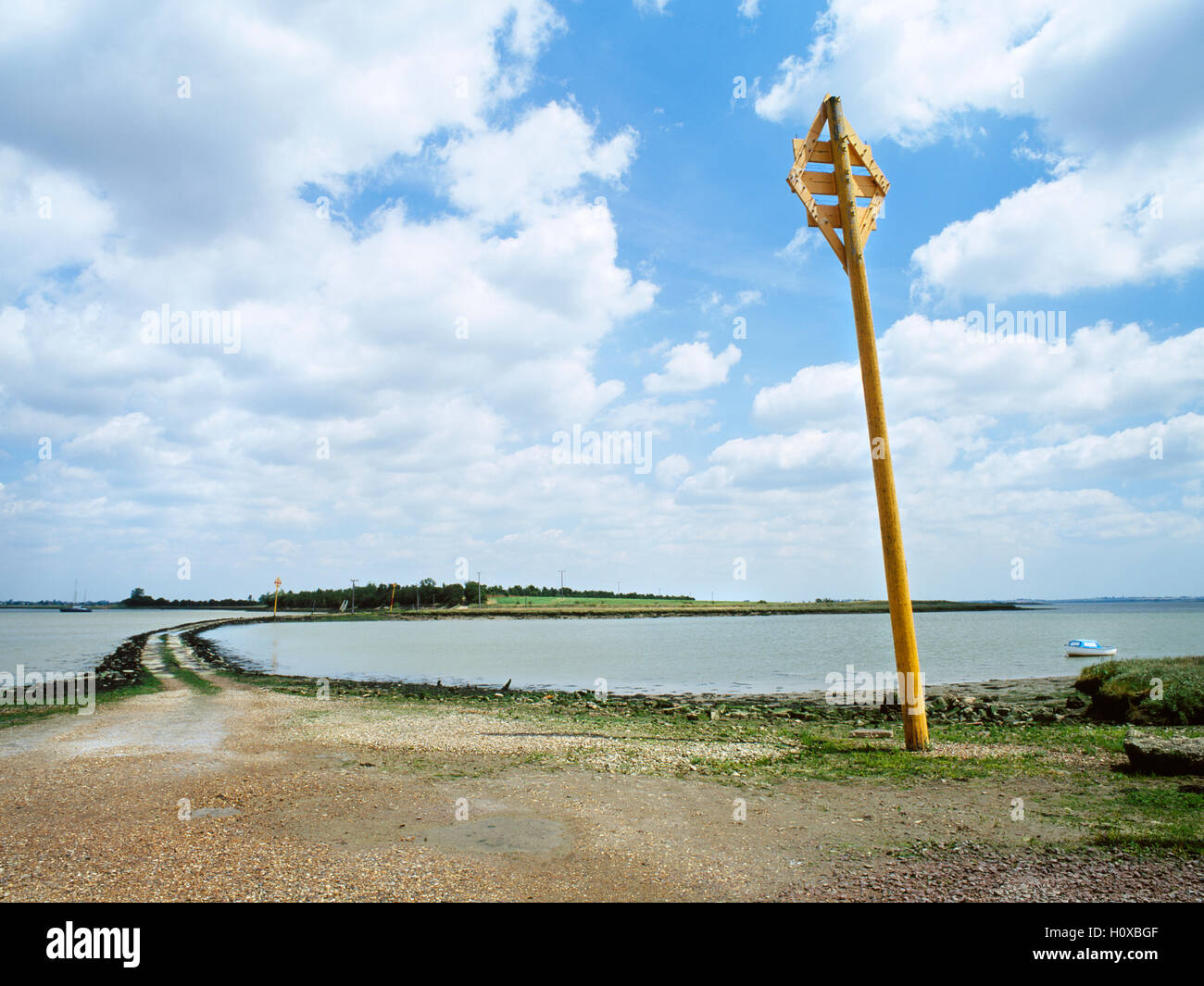 Tidal causeway to Northey Island National Trust bird reserve ...
