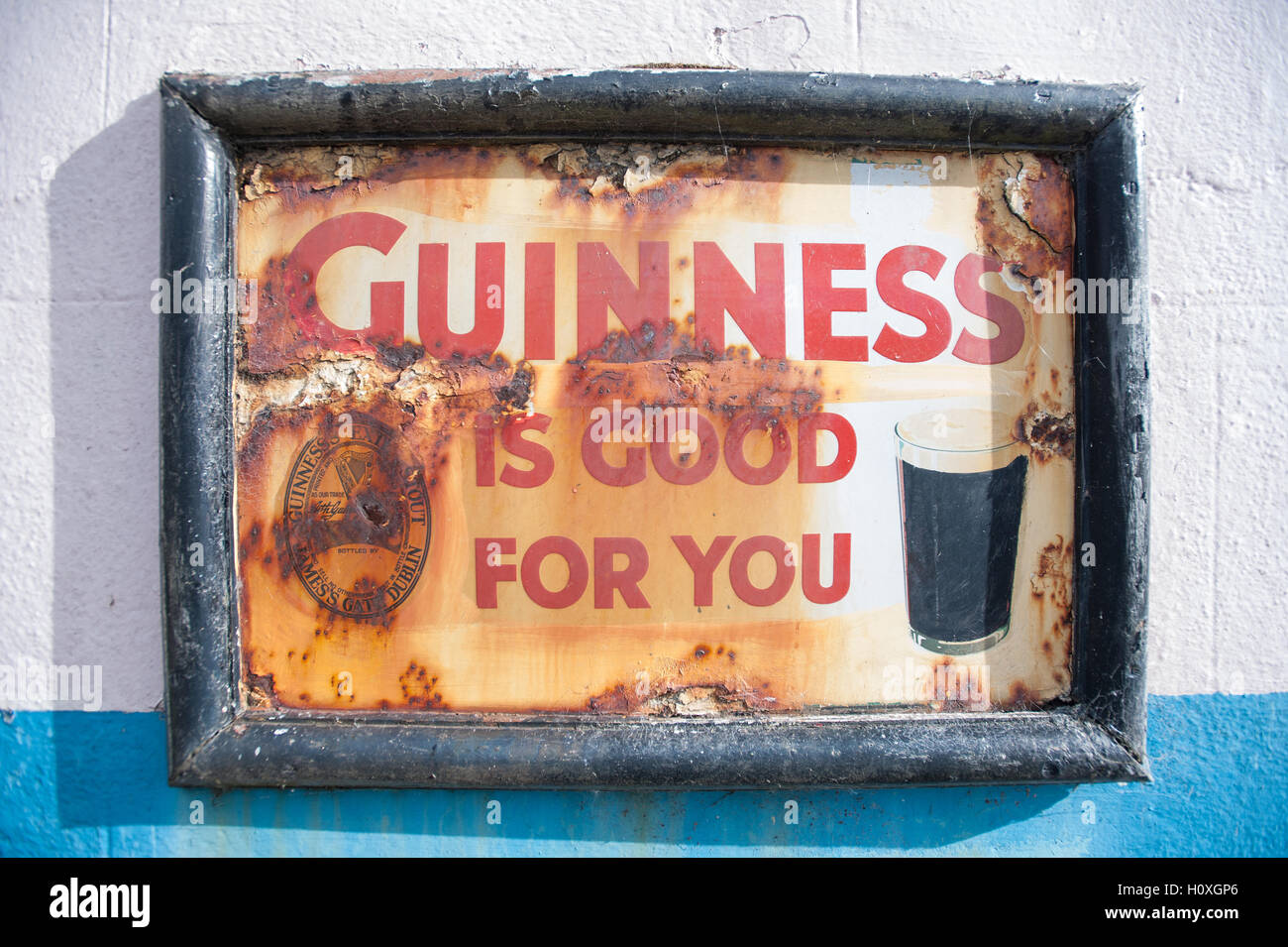 Guinness is good for you sign hi-res stock photography and images - Alamy