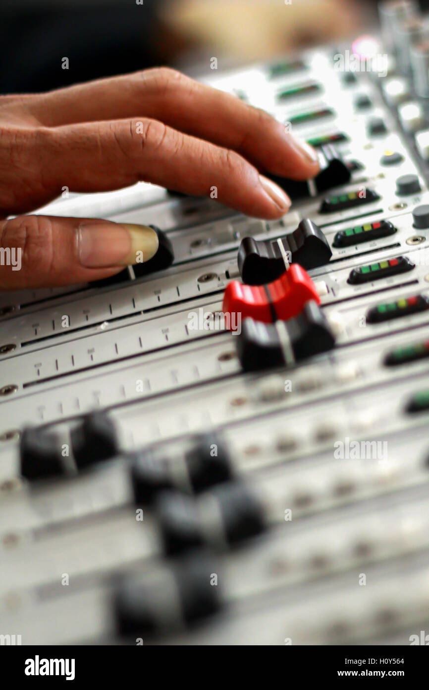 Soundman hi-res stock photography and images - Alamy