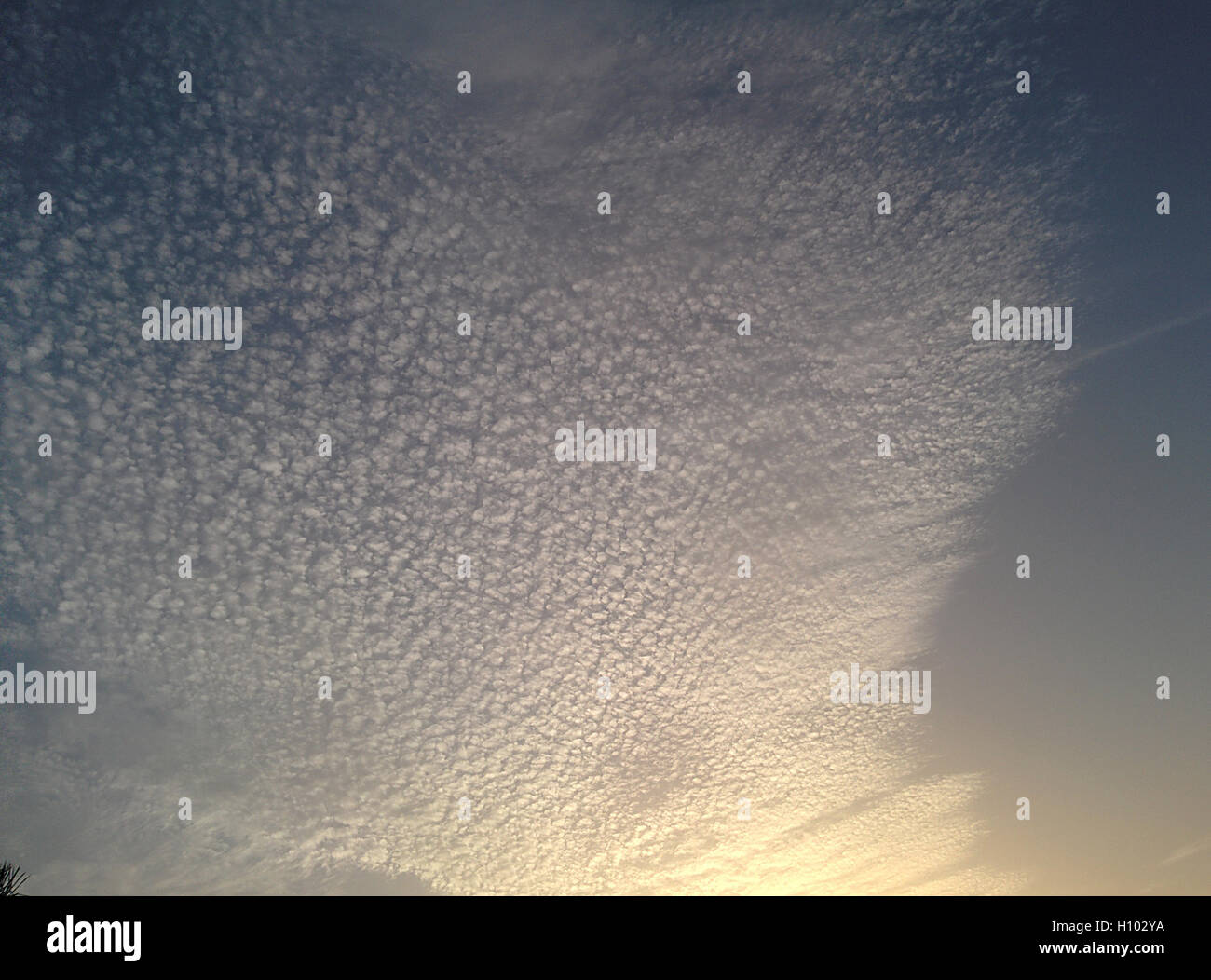 Broken cloud hi-res stock photography and images - Alamy