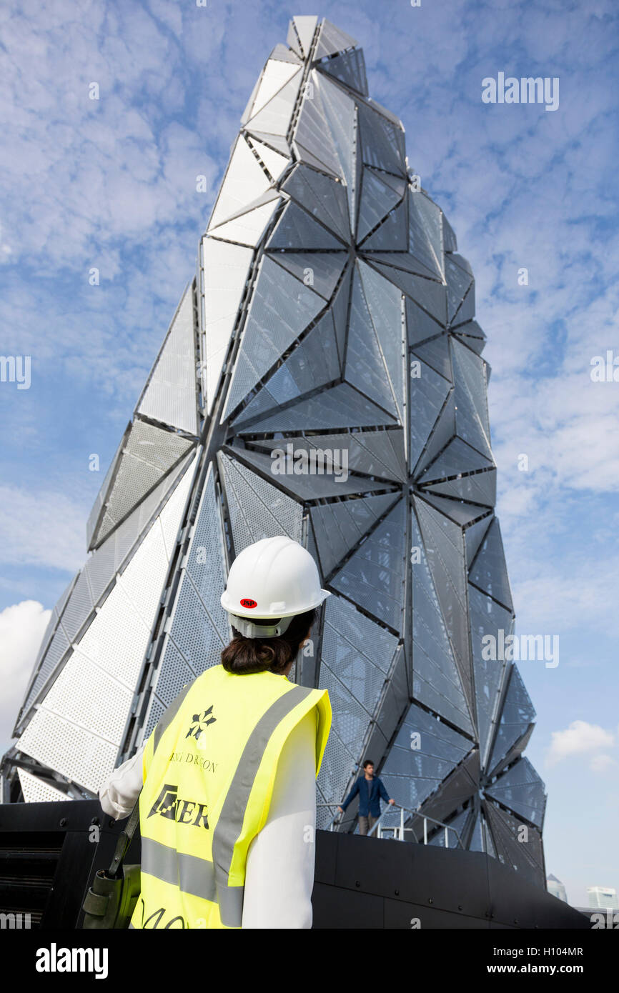 British artist conrad shawcross hi-res stock photography and images - Alamy
