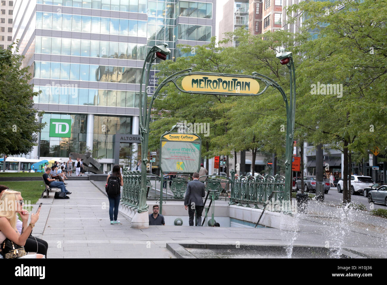 Victoria Square, Montreal, Quebec, Canada Stock Photo - Alamy