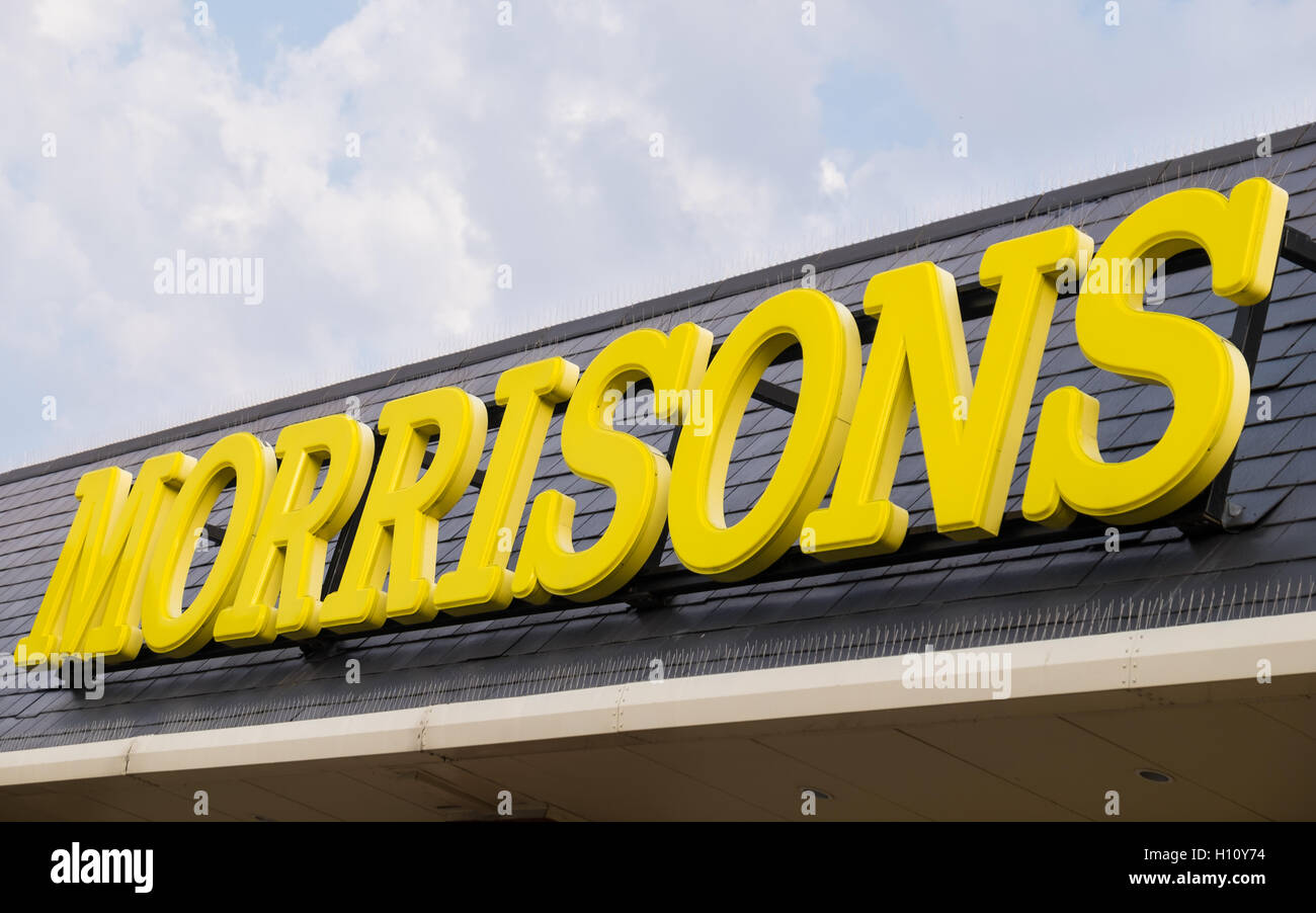 Morrisons sign hi-res stock photography and images - Alamy